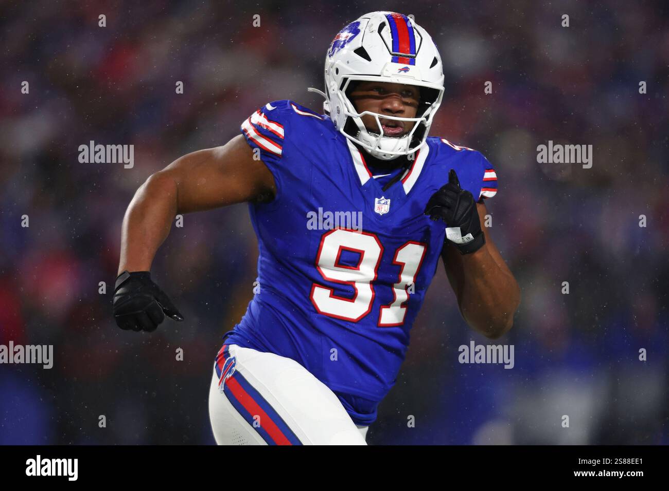 Buffalo Bills defensive tackle Ed Oliver (91) rushes during the first ...