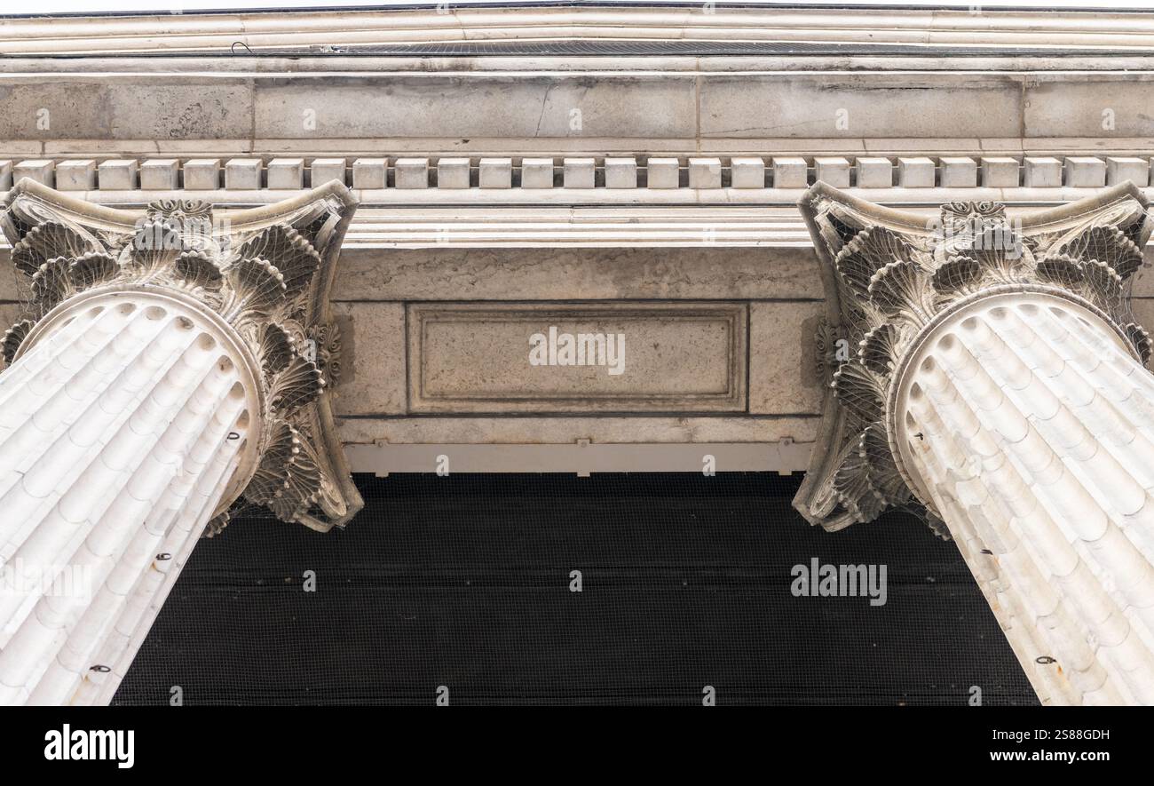 Old brick buildings located in Montreal Quebec Stock Photo - Alamy