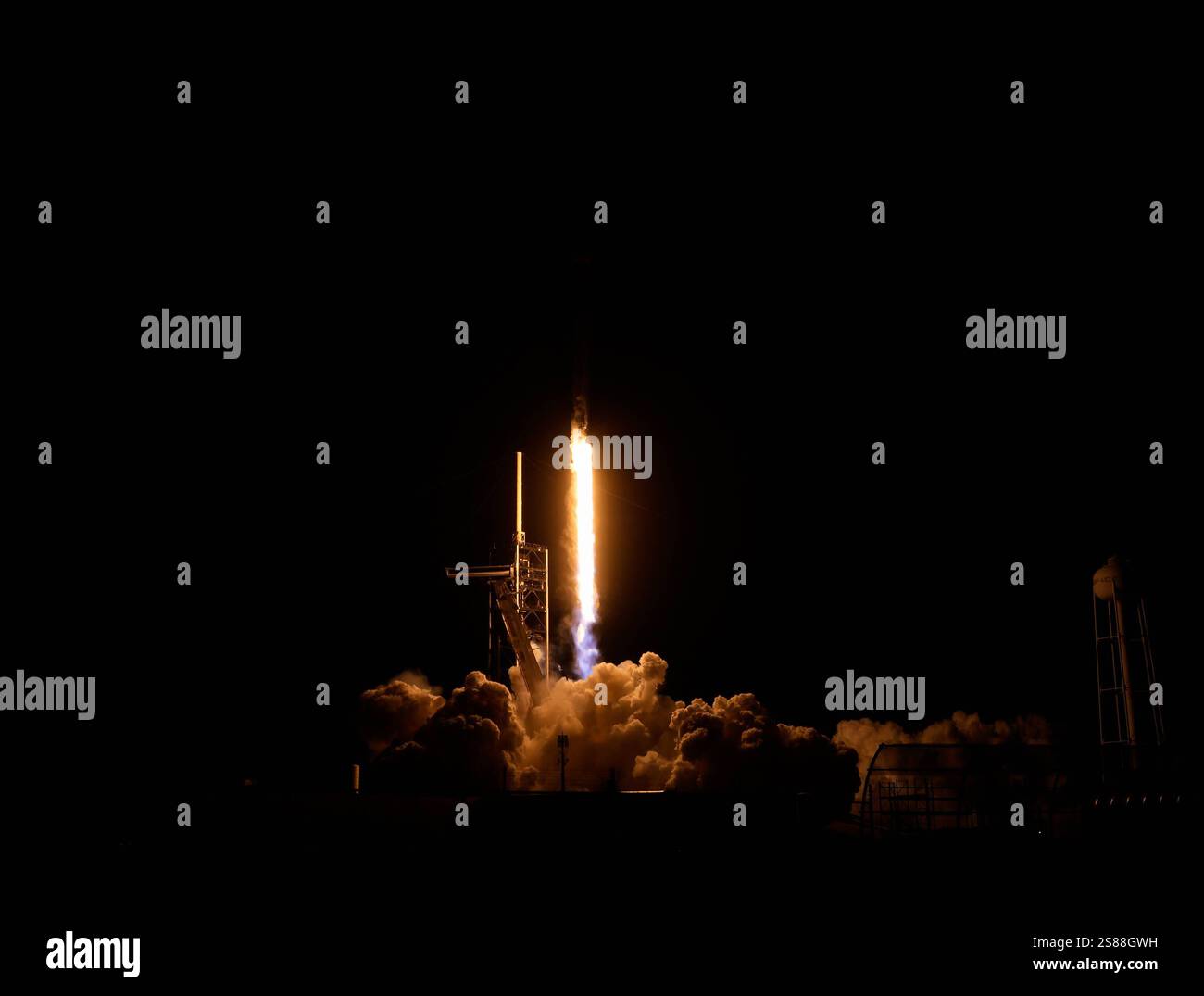 Cape Canaveral NASA-SpaceX-Firefly Aerospace Blue Ghost Mission 1 ...