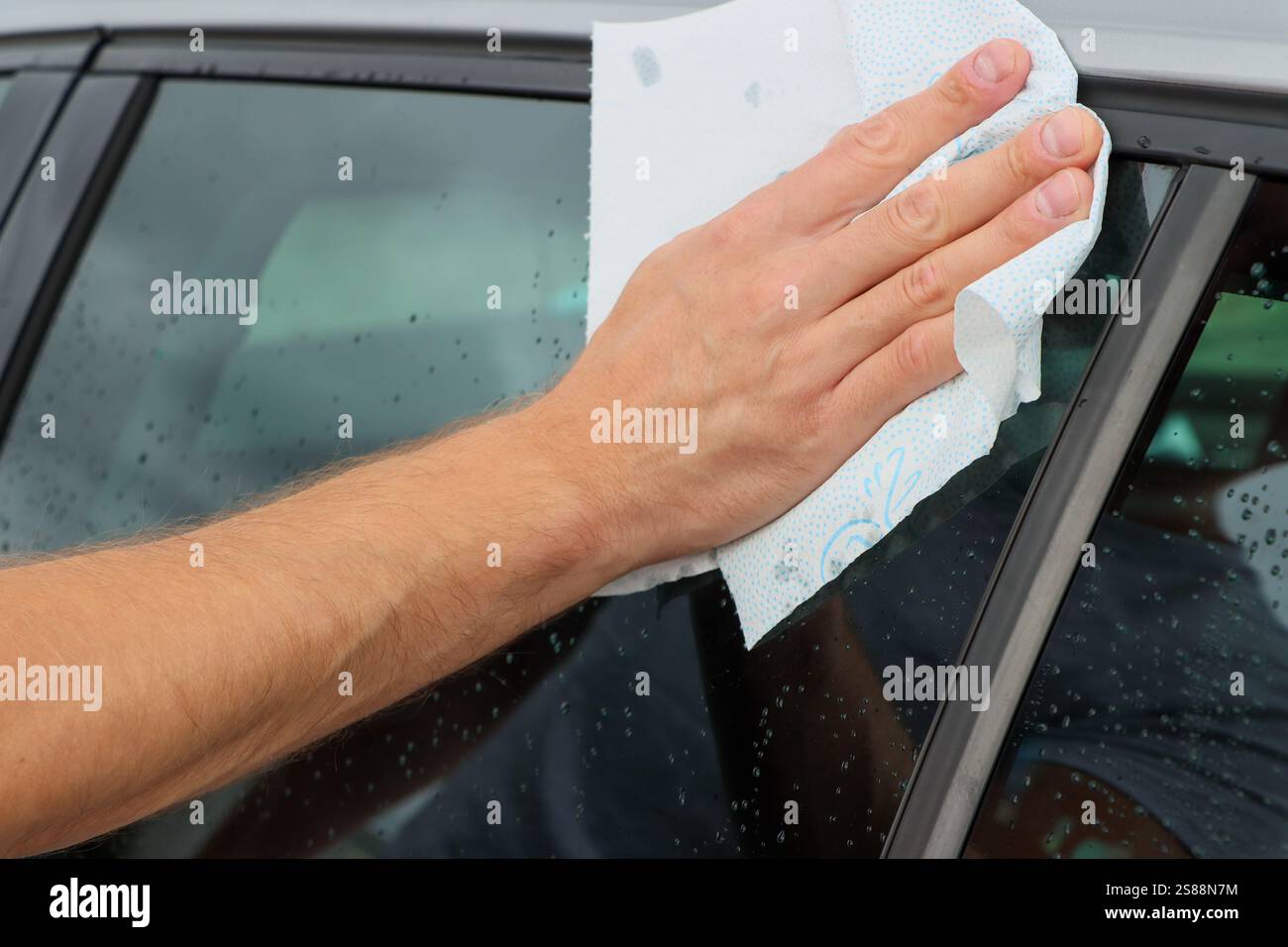 Car windows drying hi-res stock photography and images - Alamy