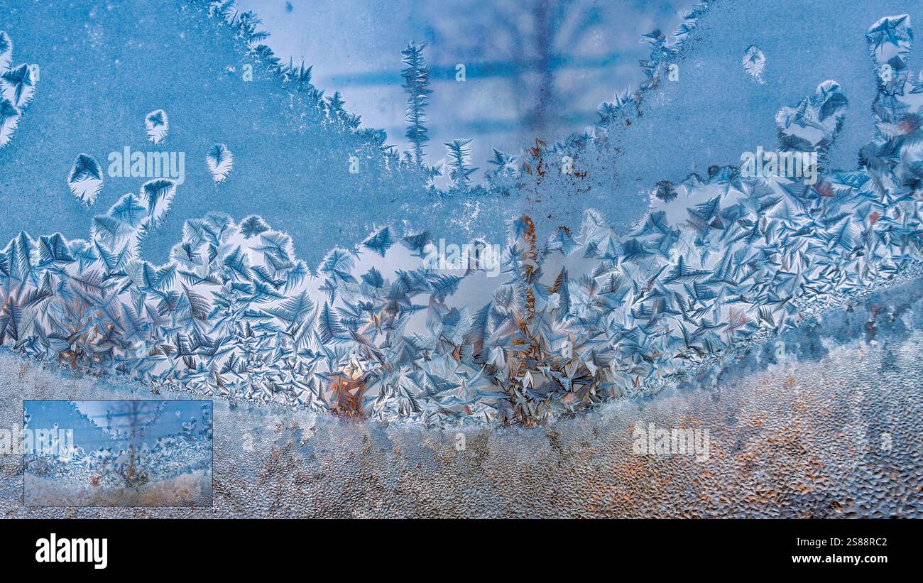 Windows with insets hi-res stock photography and images - Alamy
