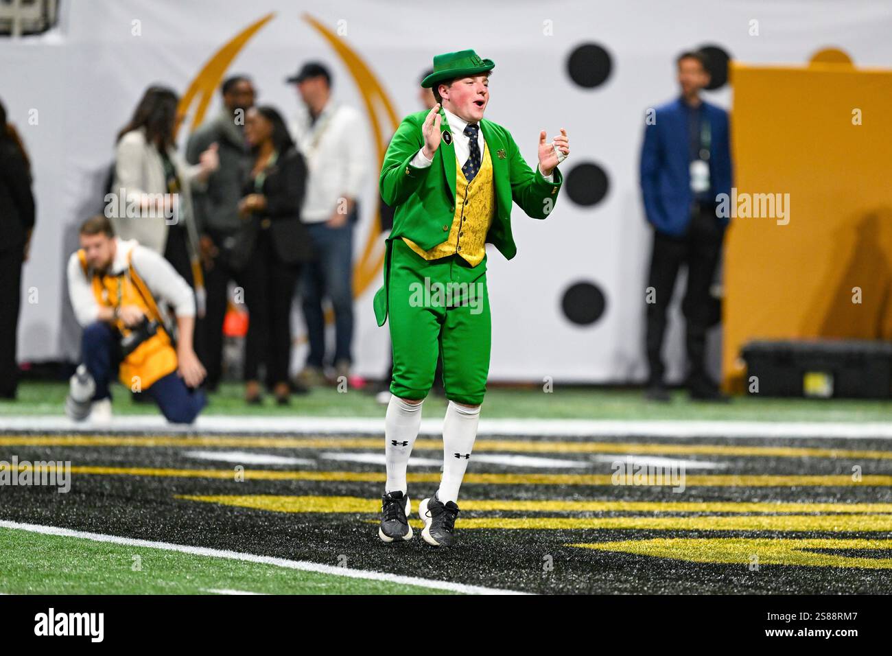 ATLANTA, GA – JANUARY 20: The Notre Dame Leprechaun mascot dances in ...