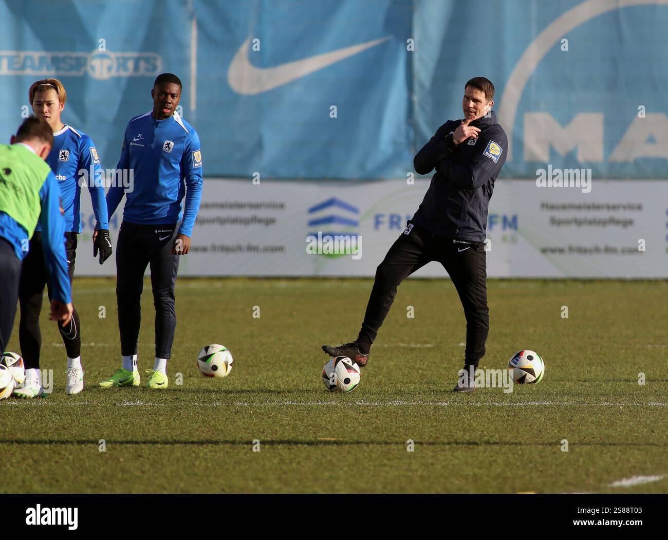 München, Deutschland, 21. Januar 2025: Fussball, Herren, 3.Liga, Saison ...