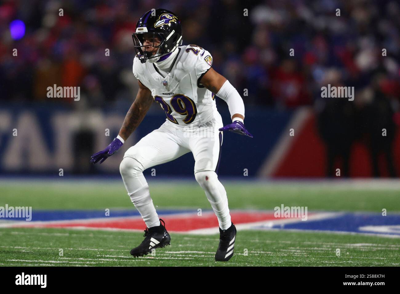 Baltimore Ravens safety Ar'Darius Washington (29) gets into position ...