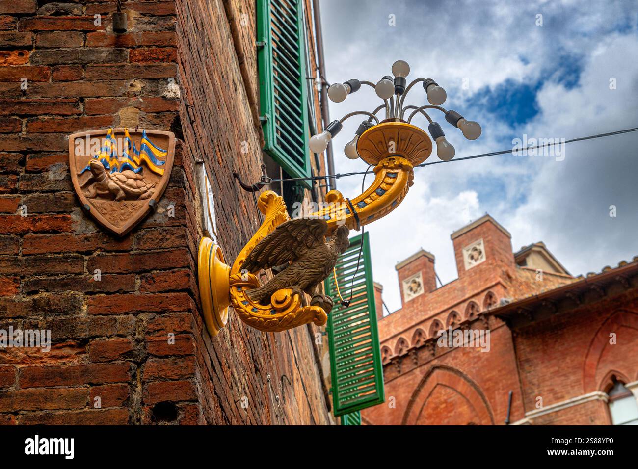Contrada plaque hi-res stock photography and images - Alamy