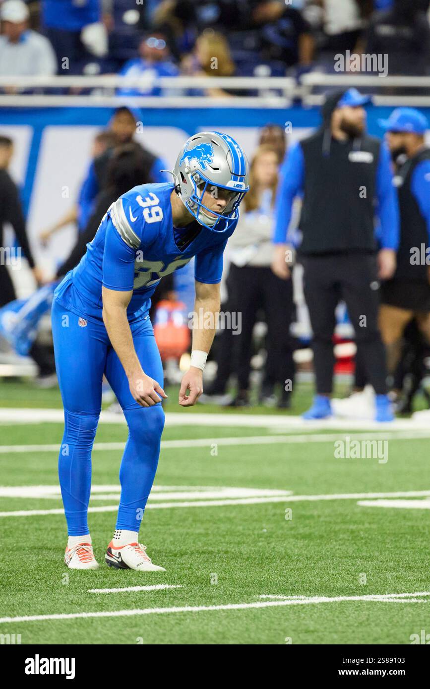Detroit Lions place kicker Jake Bates (39) warms up against the ...