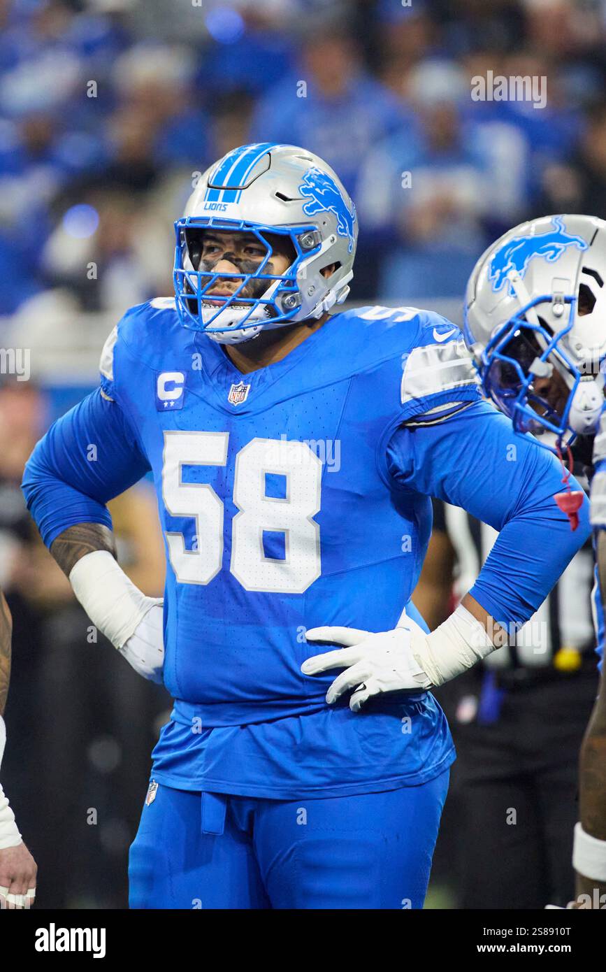 Detroit Lions offensive tackle Penei Sewell (58) looks on against the ...