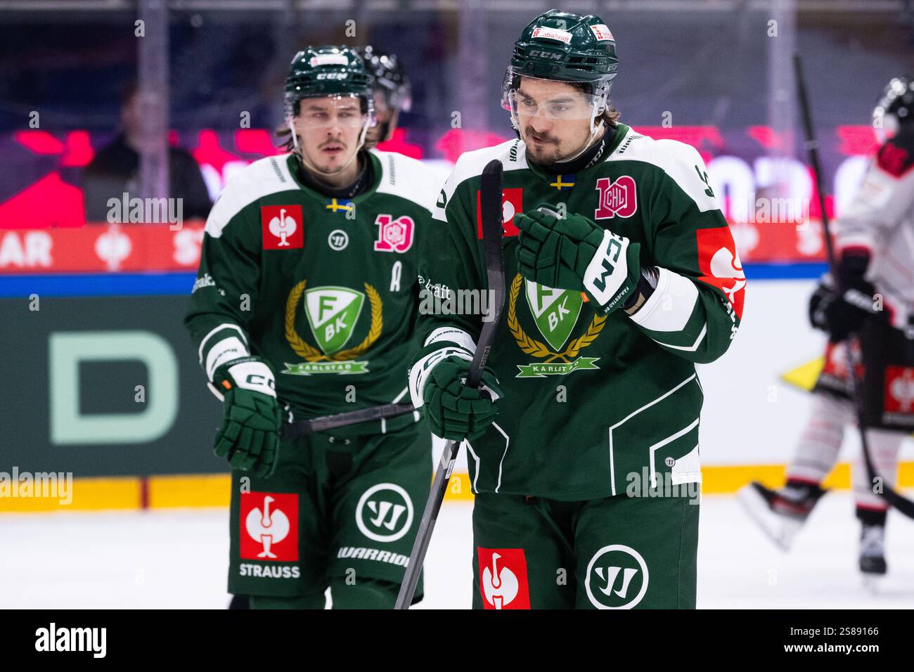 Karlstad, Sweden. 21st Jan, 2025. 250121 David Tomasek looks dejected after 1-1 during the CHL ...