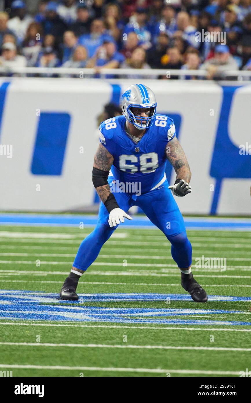 Detroit Lions offensive tackle Taylor Decker (68) blocks on offense ...