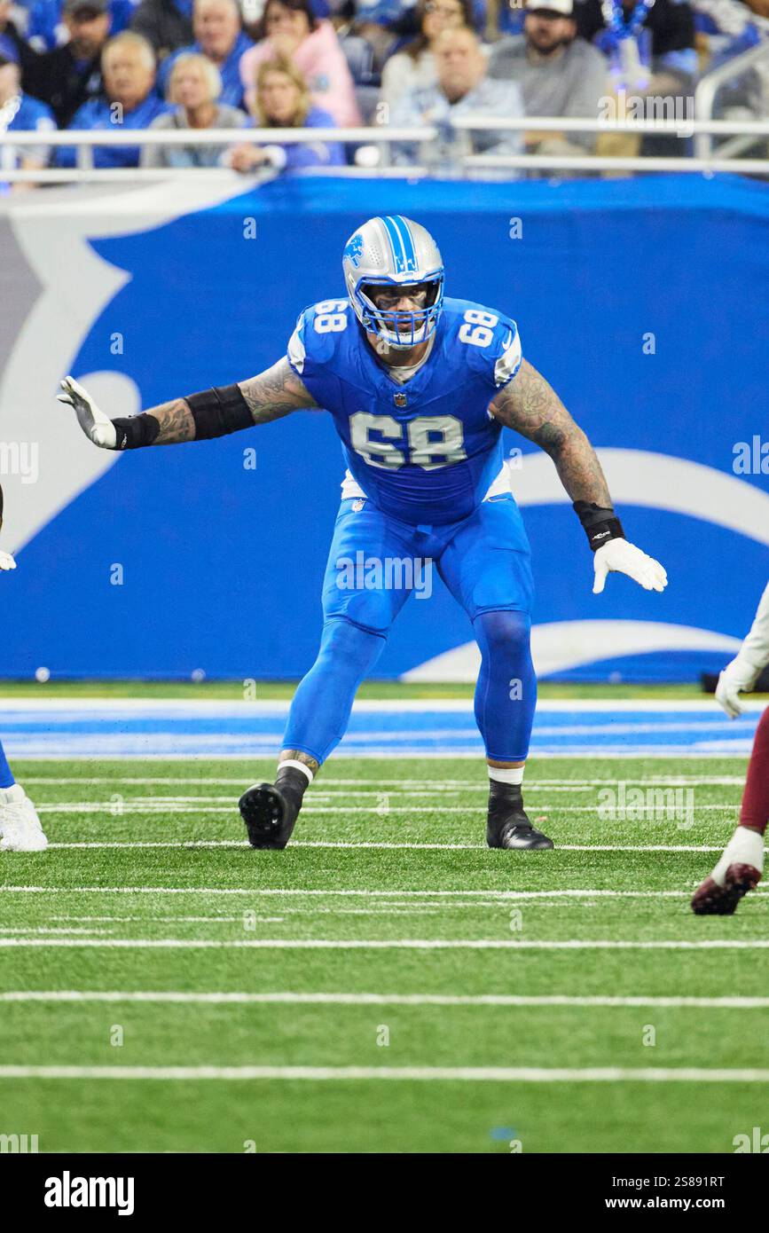 Detroit Lions offensive tackle Taylor Decker (68) blocks on offense ...
