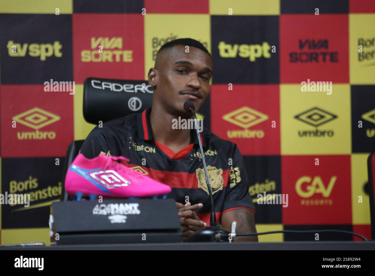 PE - RECIFE - 01/21/2025 - SPORT, PRESENTATION MATHEUS ALEXANDRE ...