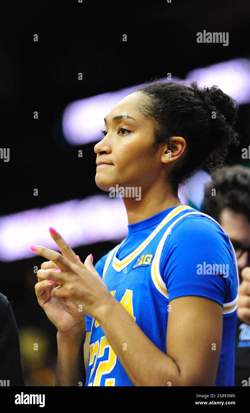 Newark, USA. 20th Jan, 2025. UCLA's Kendall Dudley (22) at Prudential ...