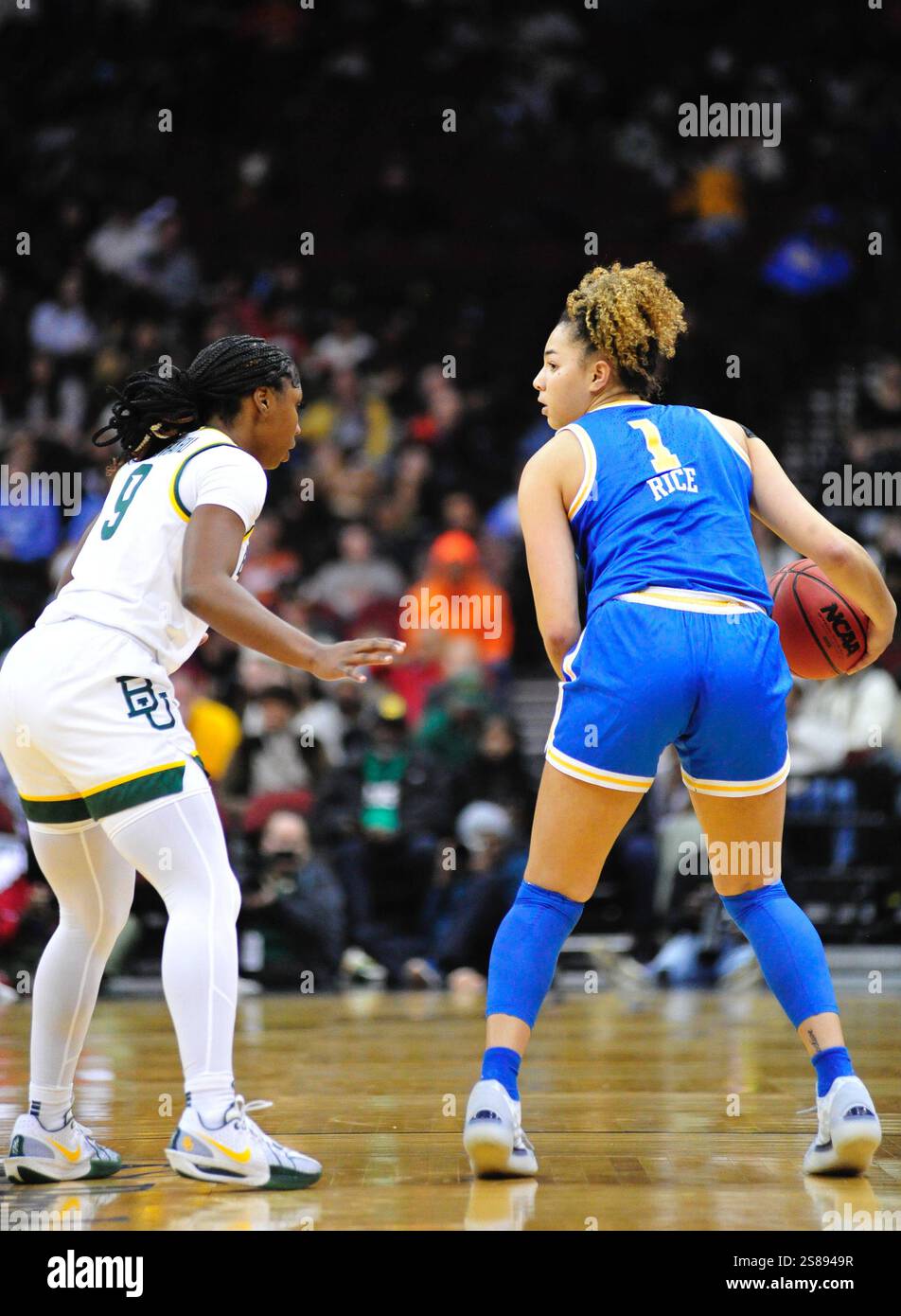 Newark, USA. 20th Jan, 2025. UCLA's Kiki Rice (1) controls the court at ...
