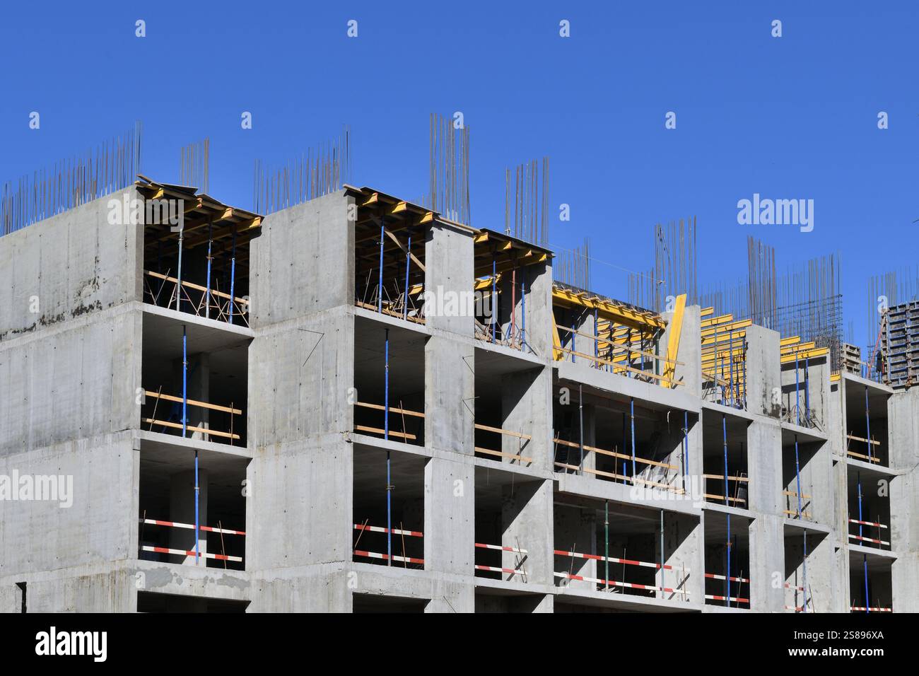 Construction of monolithic residential building, Russia Stock Photo - Alamy