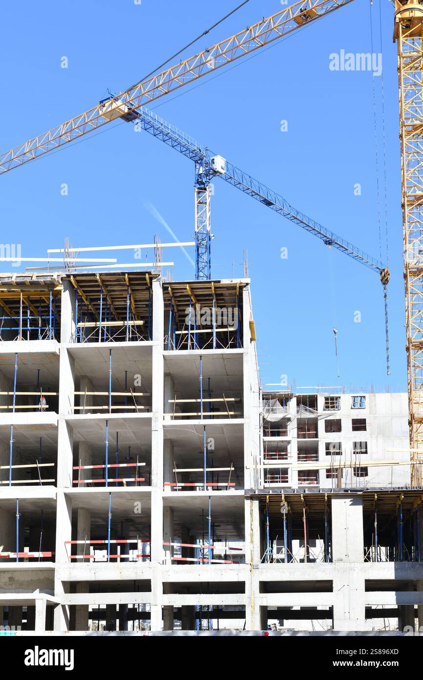 Construction of monolithic residential building, Russia Stock Photo - Alamy