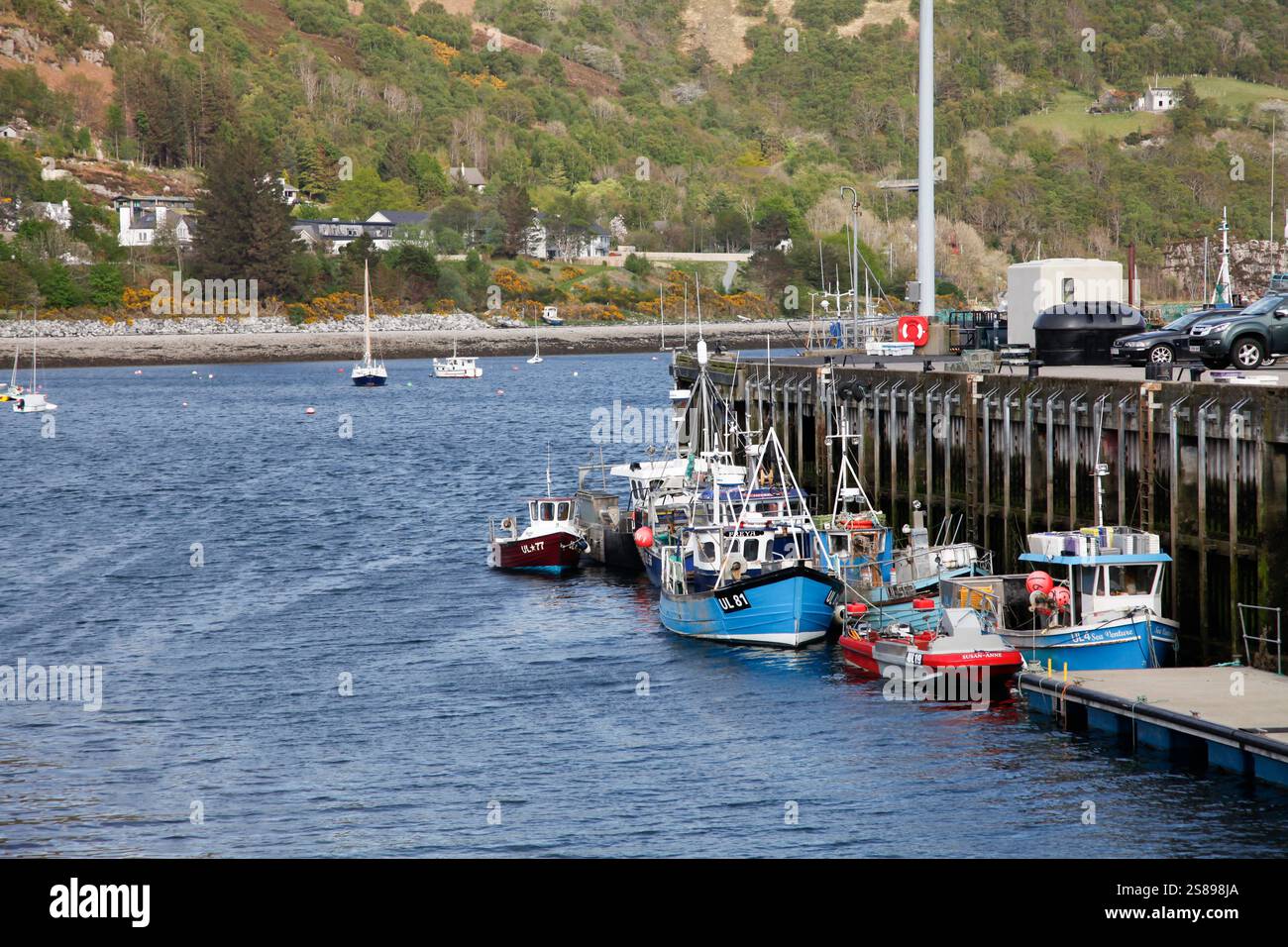 Ullapool harbour Scotland Stock Photo - Alamy