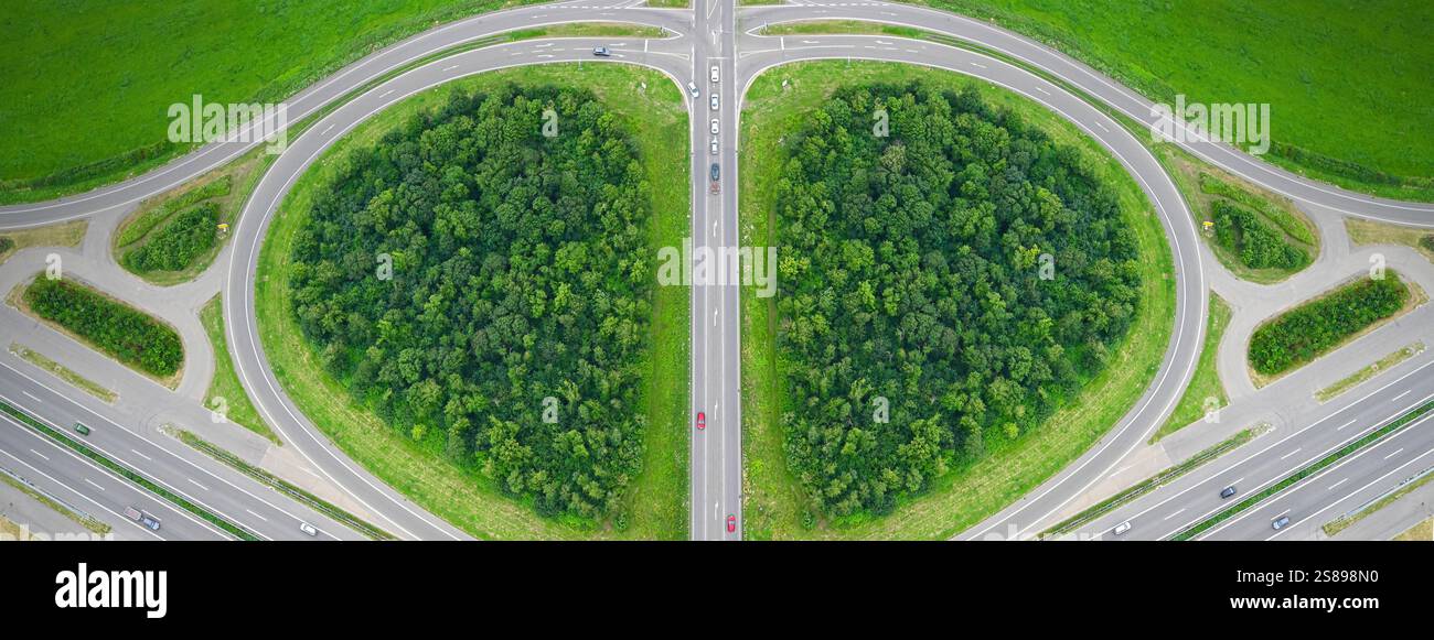 otorway junction, motorway triangle, motorway exit and entrance ...