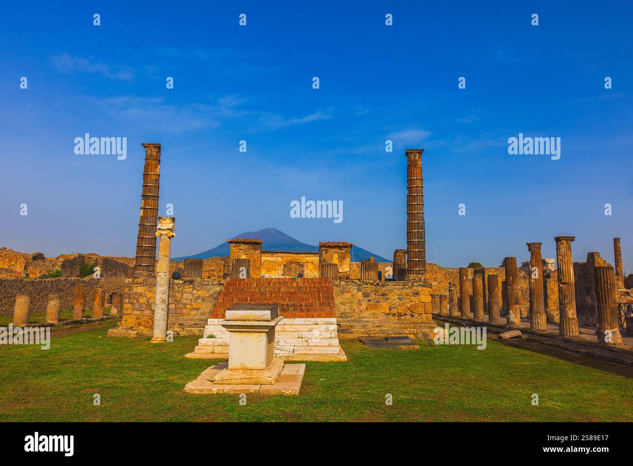 Ancient ruins of Pompei city, Naples, Italy. View of ancient street of ...