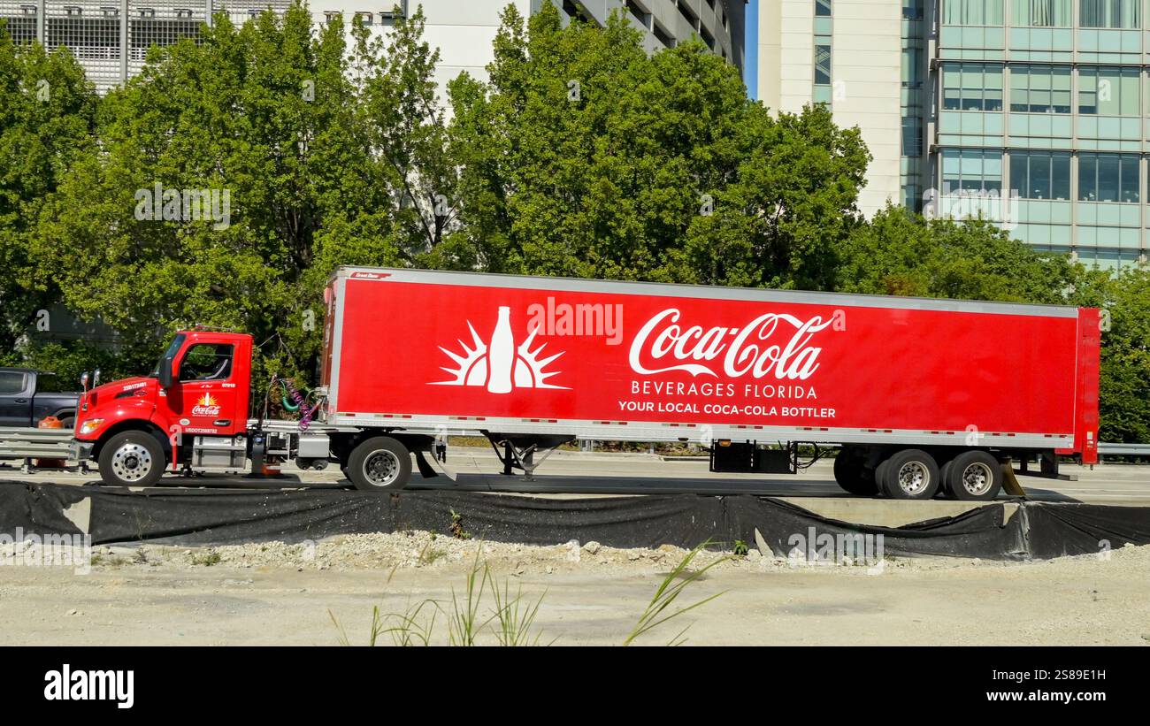 Miami, Florida, USA - 4 January 2025: Side view of an articulated truck ...