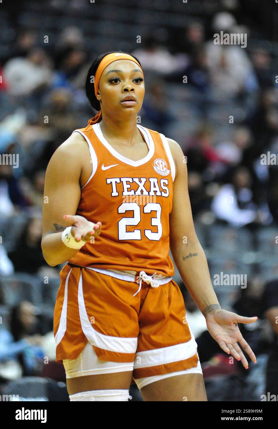 Newark, USA. 20th Jan, 2025. Aaliyah Moore (23) of Texas at Prudential Center in the Coretta ...
