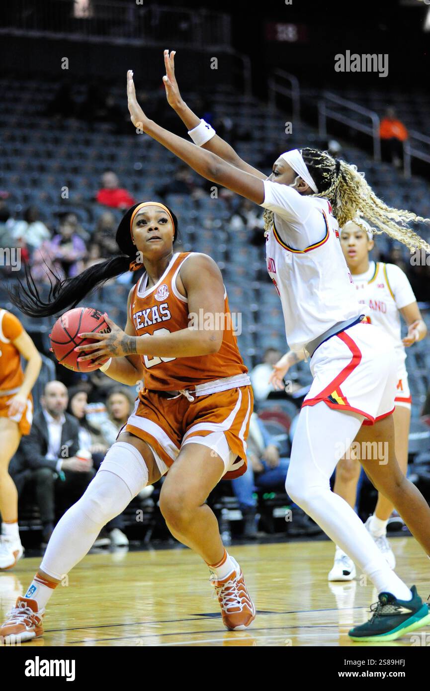 Newark, USA. 20th Jan, 2025. Aaliyah Moore (23) of Texas drives the ...