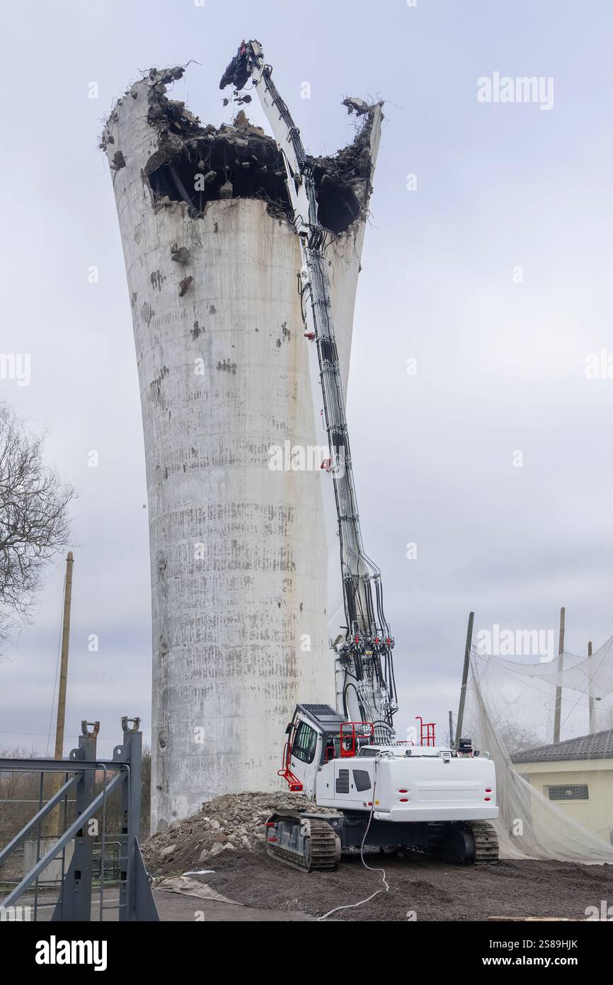 Mondelange, France - View on a crawler excavator Liebherr R 960 ...