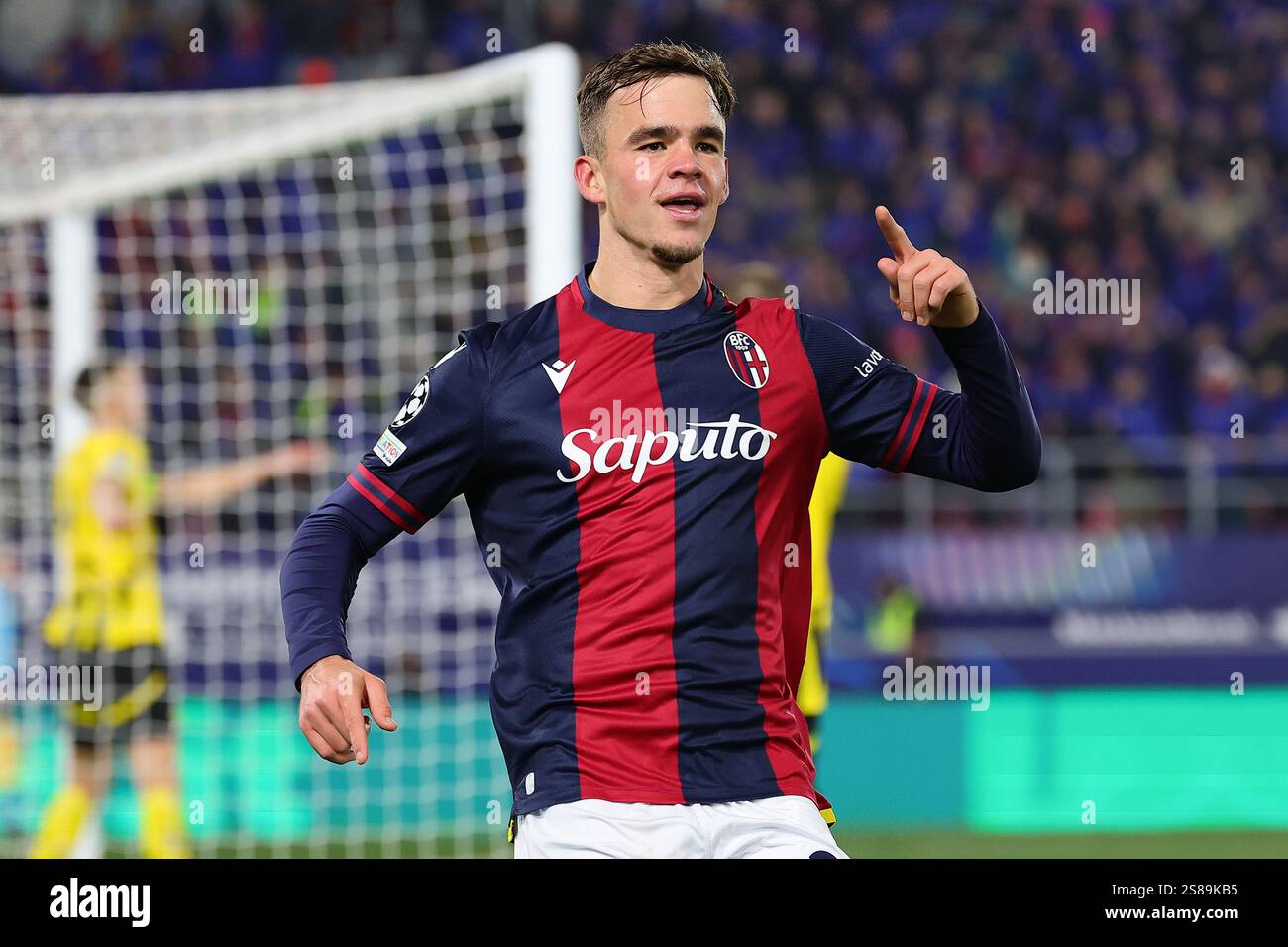 Bologna, Italy. 21st Jan, 2025. Thijs Dallinga of Bologna FC celebrates ...