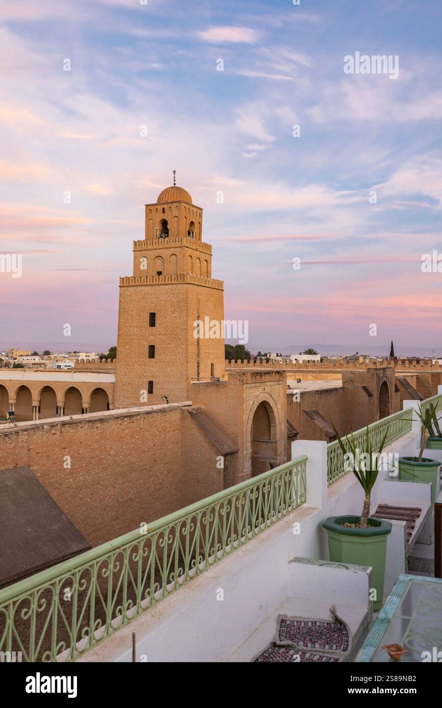 Kairouan, Tunisia. Evening view of the Great Mosque of Kairouan Stock ...