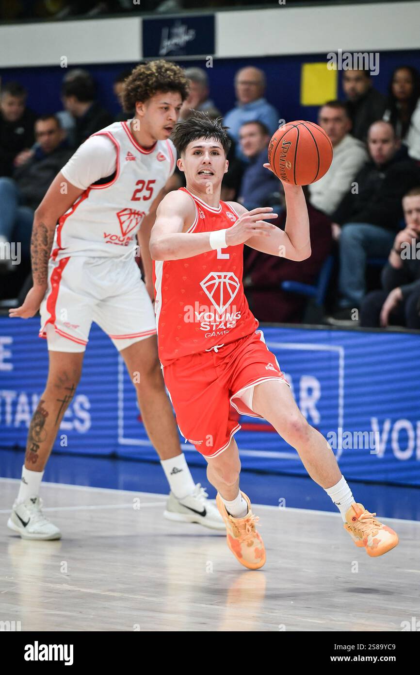 Paris, France. 21st Jan, 2025. Strasbourg's Maxence Lemoine of Antoine ...