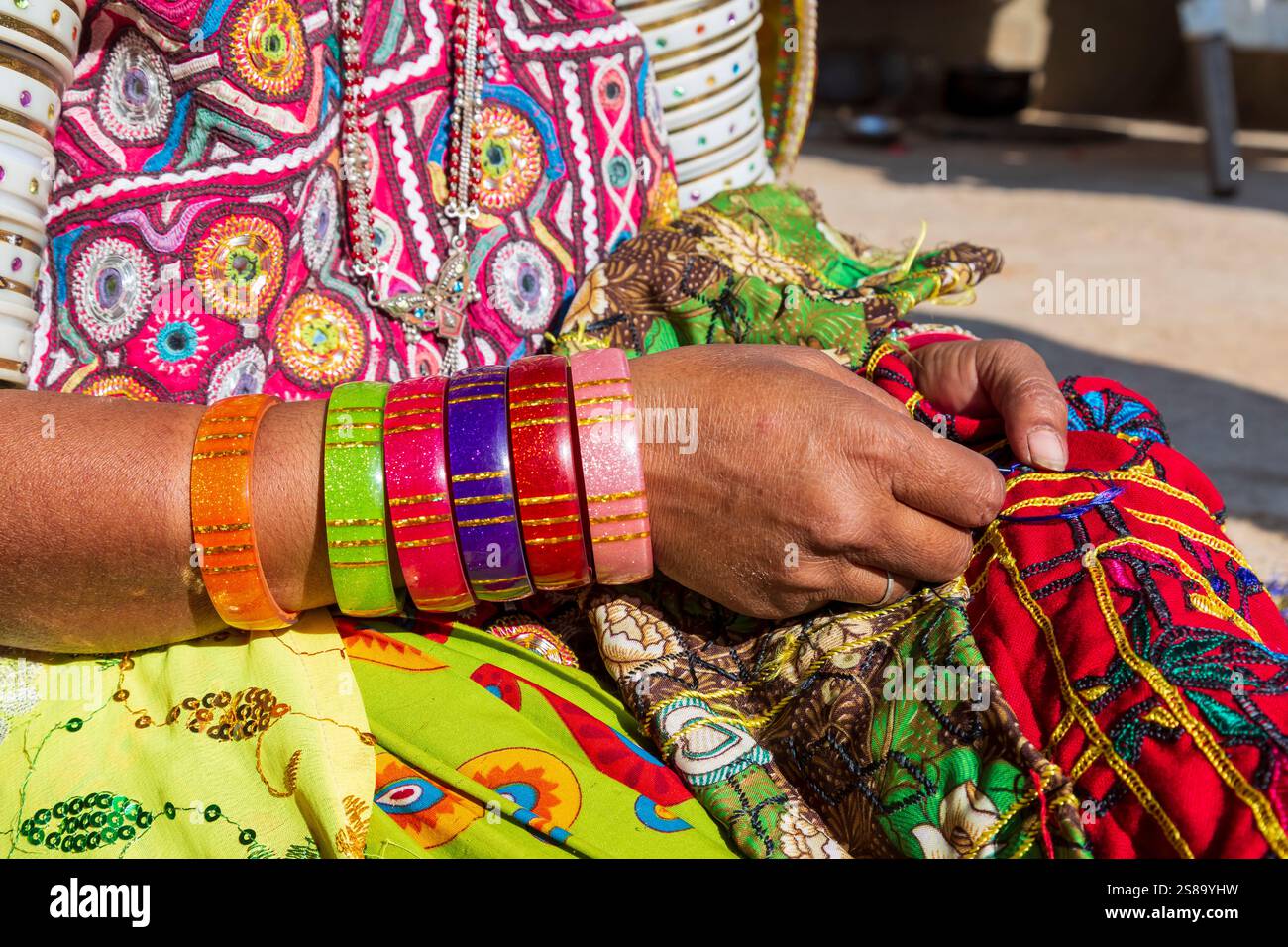 Crafts kutch hi-res stock photography and images - Alamy