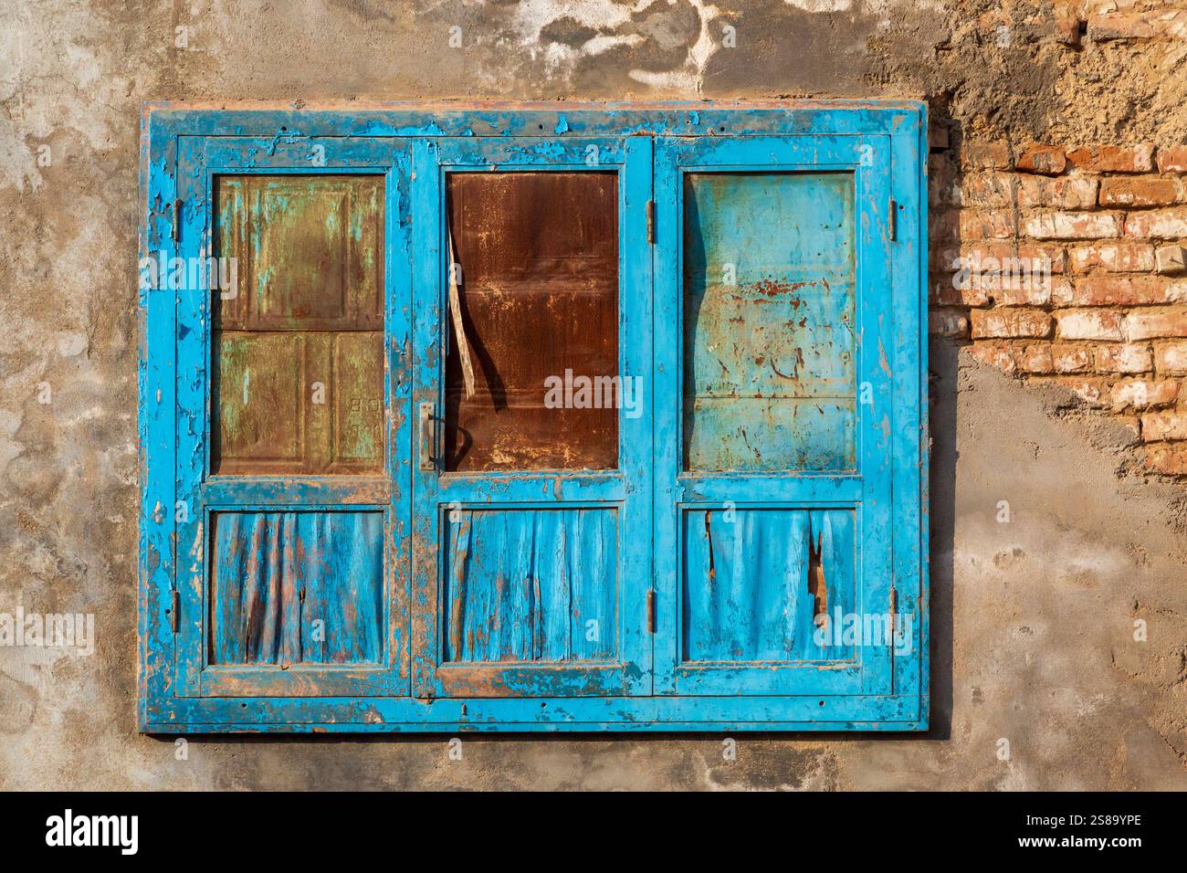 India, North Gujarat. Rabari, Rabbani, Savoda, Mandal tribe. Window ...