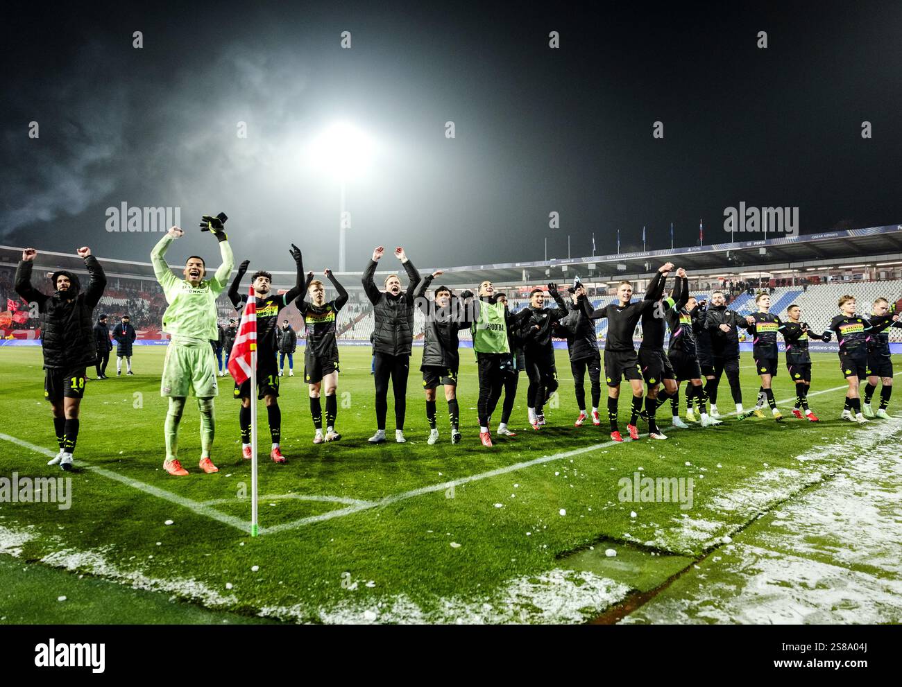 BELGRADO - PSV players celebrate the 2-3 victory after the UEFA ...