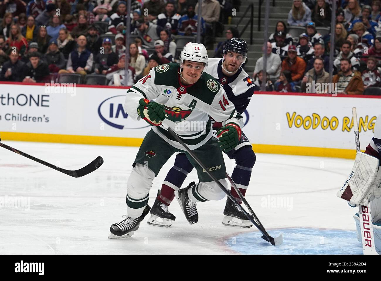 Minnesota Wild center Joel Eriksson Ek (14) and Colorado Avalanche ...