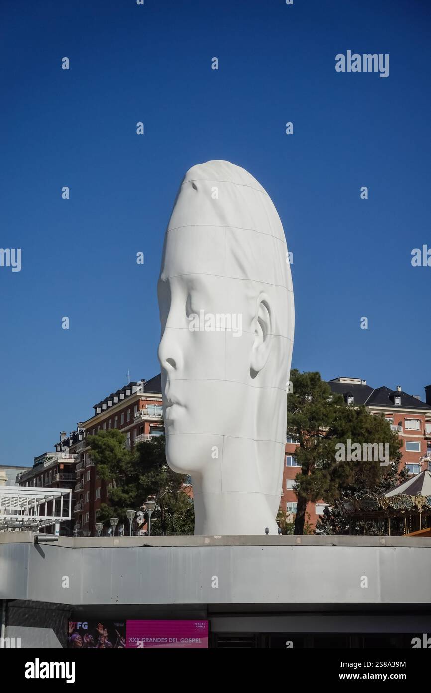 The Escultura Julia, created by Jaume Plensa, is a 12-meter-high ...