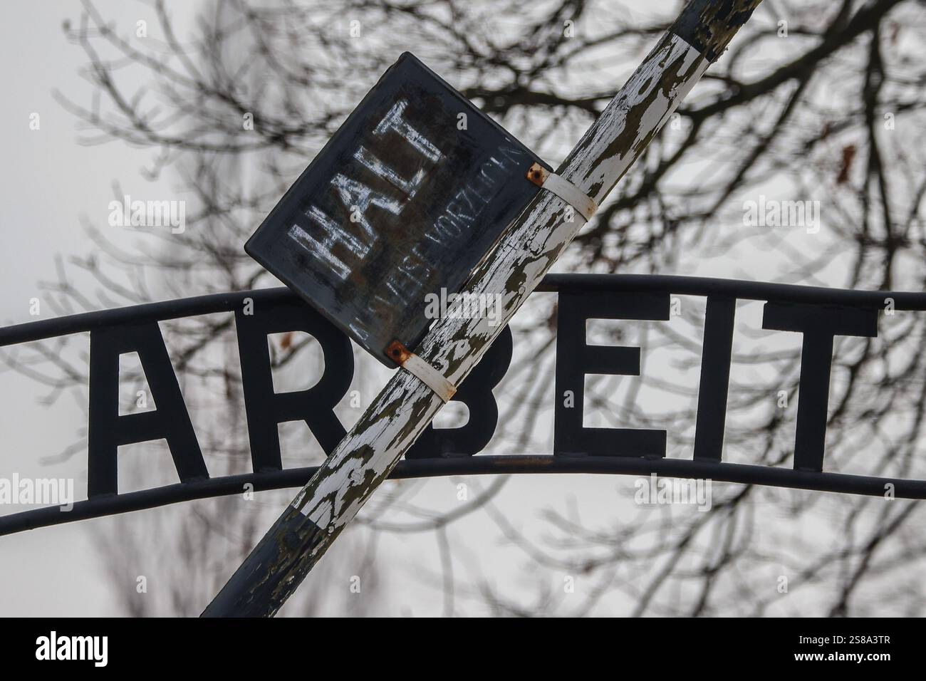 Oswiecim, Poland. 21st Jan, 2025. The 'Halt' sign by the 'Arbeit Macht ...