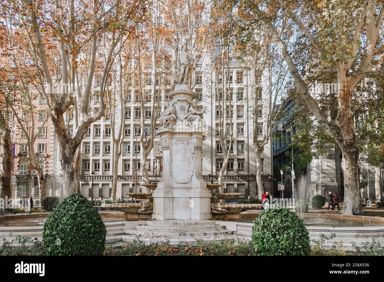 Apollo Fountain, also known as Fuente de Apolo, features a statue of ...
