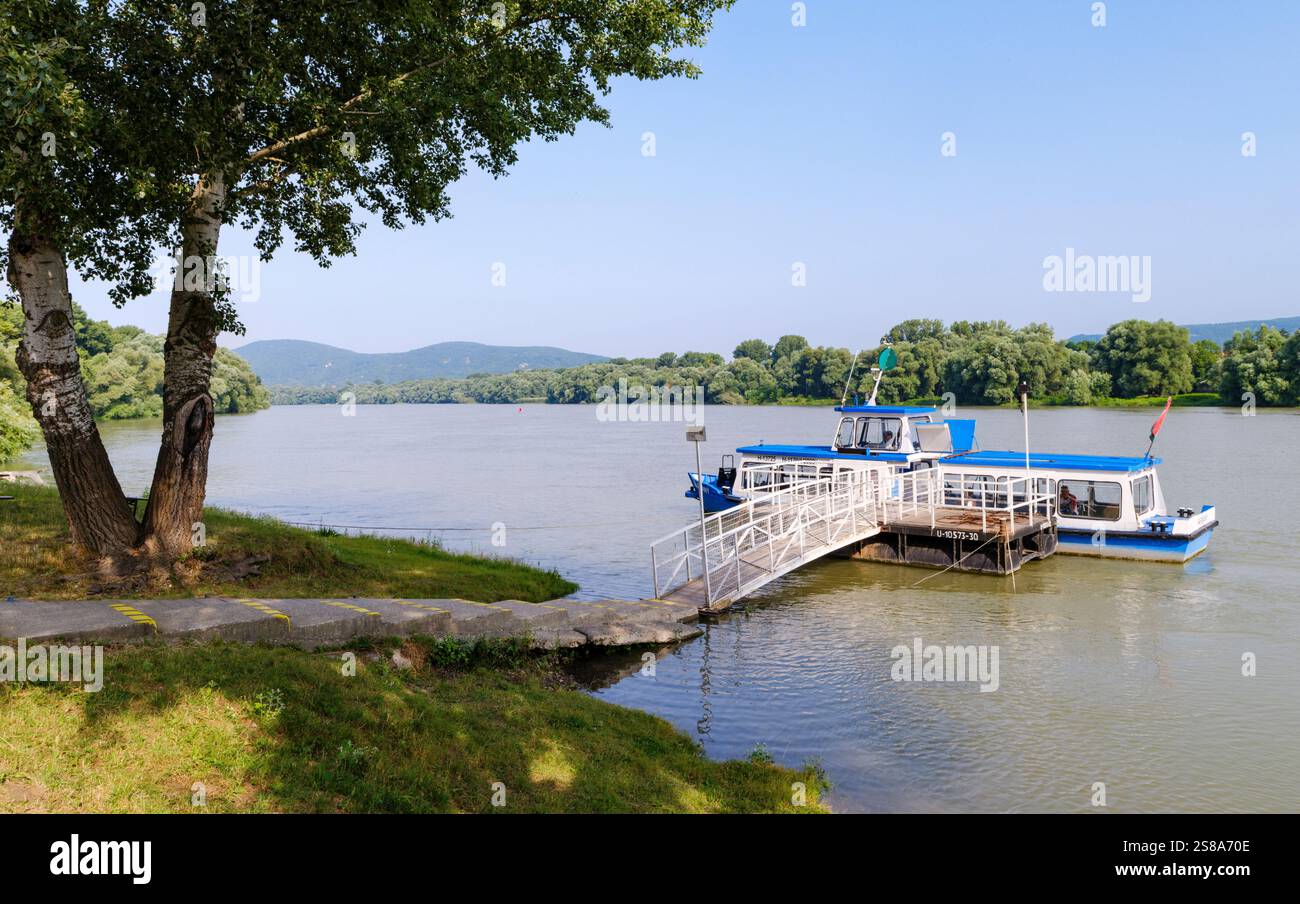 Jetty near Dunabogdany crossing an arm of river Danube to the island of ...