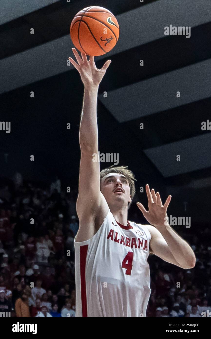 Alabama forward Grant Nelson (4) shoots against Vanderbilt during the ...