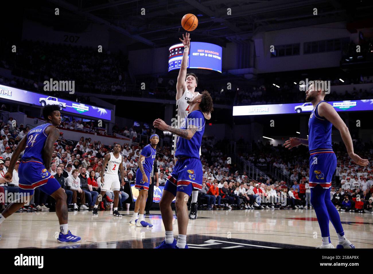 CINCINNATI, OH - JANUARY 11: Cincinnati Bearcats guard Simas Lukosius ...