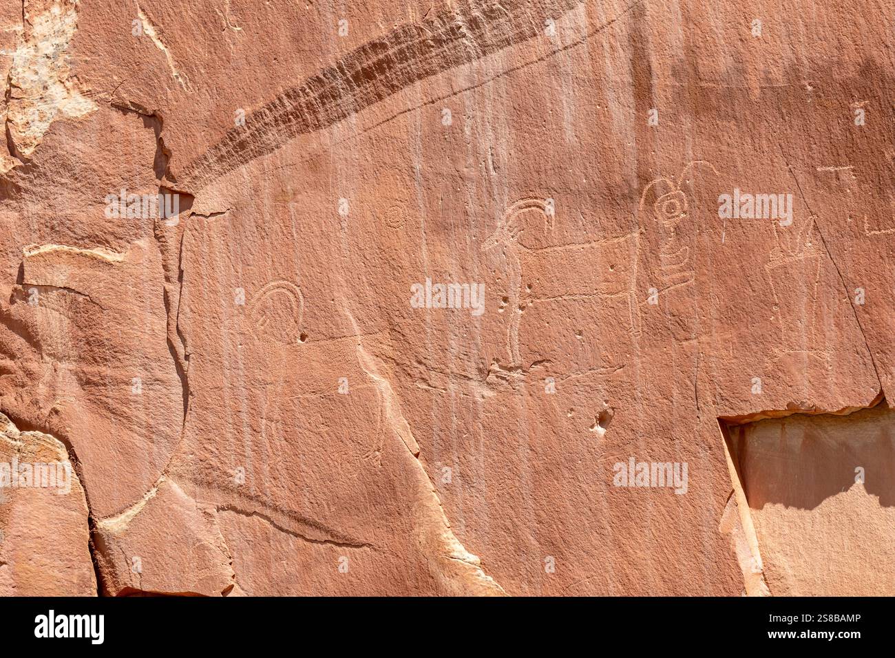 Ancient petroglyphs from the Fremont and Ancestral Puebloan people who ...