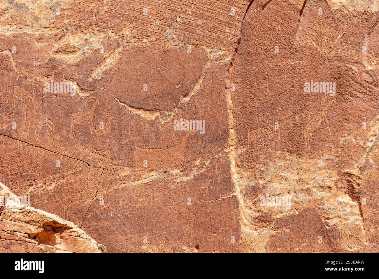 Ancient petroglyphs from the Fremont and Ancestral Puebloan people who ...