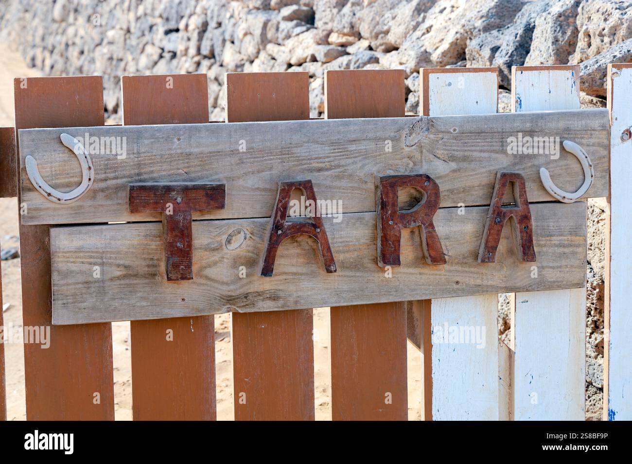 Granja tropical hi-res stock photography and images - Alamy