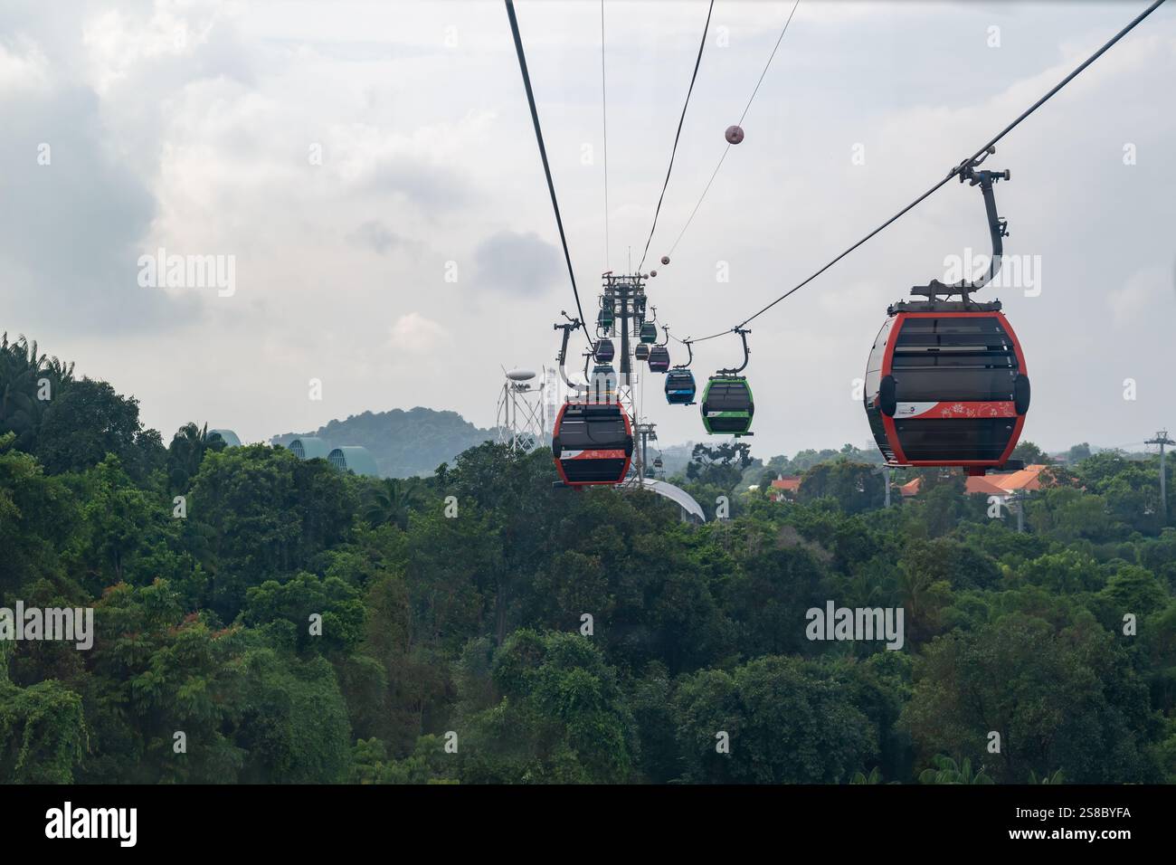 Singapore Sentosa Island, Cable car to Harbourfront and Mount Faber ...