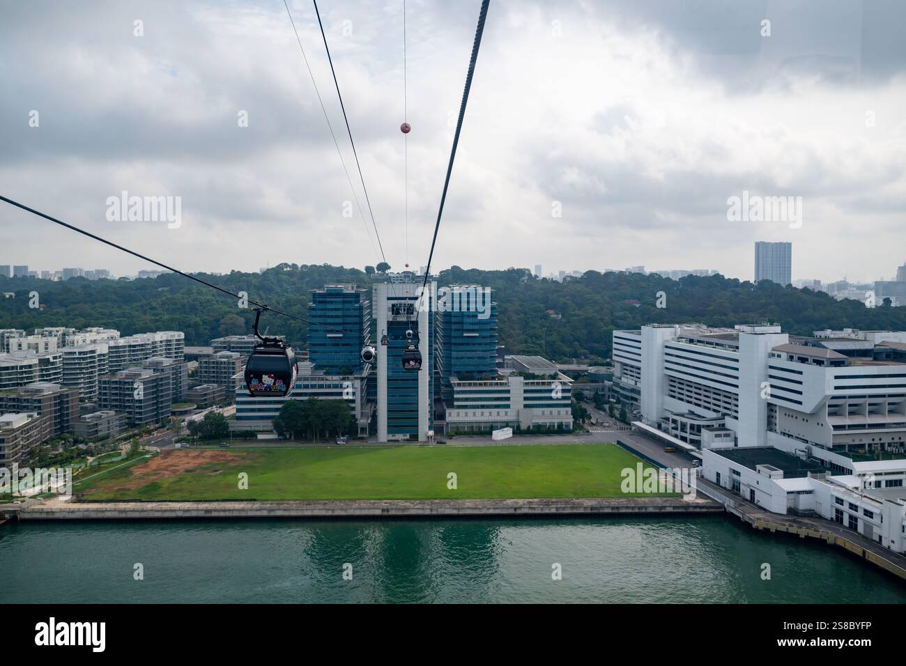 Singapore Sentosa Island, Cable car to Harbourfront and Mount Faber ...