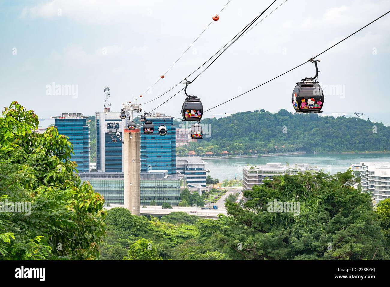 Singapore Sentosa Island, Cable car to Harbourfront and Mount Faber ...