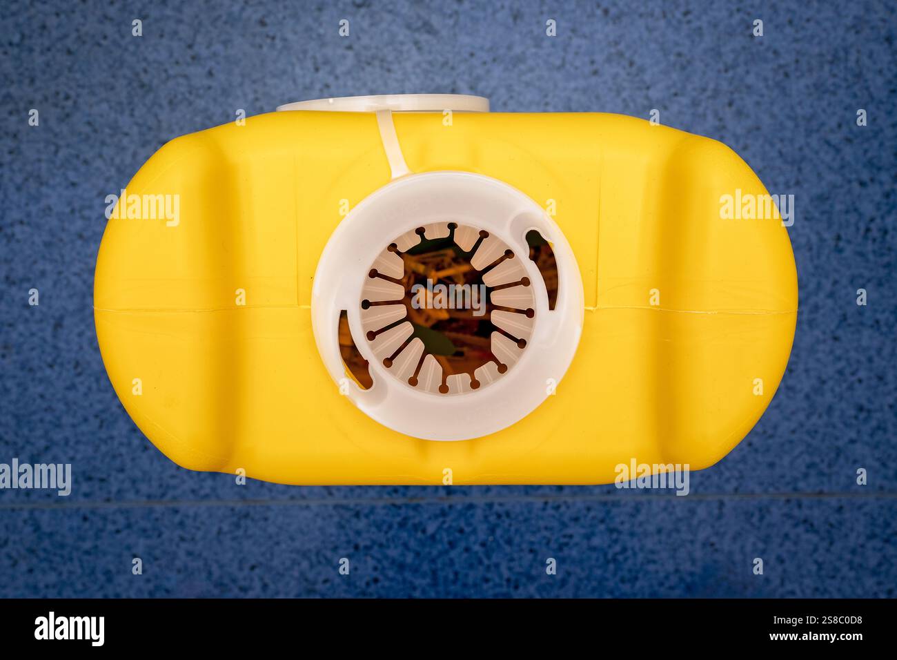 sharps disposal bin, Australian general practice, GP doctor medical ...