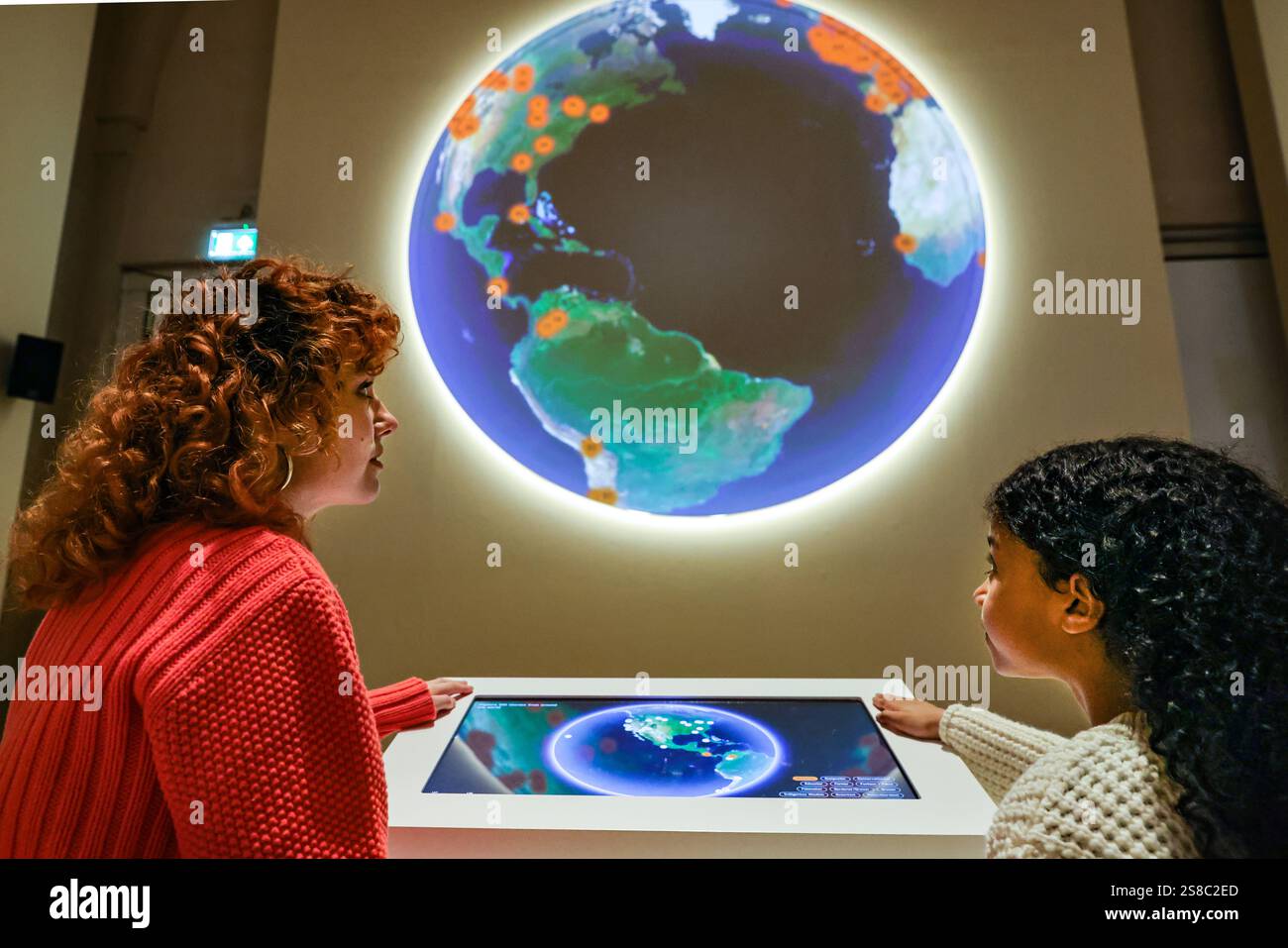 Interactive map of london hi-res stock photography and images - Alamy