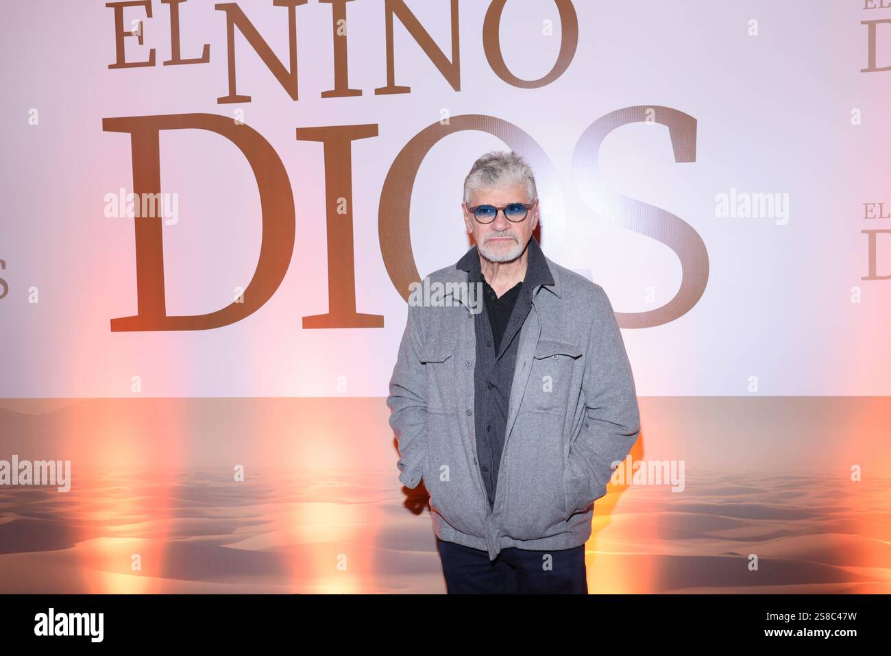 El Nino Dios Film Premiere Henry Zakka attends the red carpet for the ...