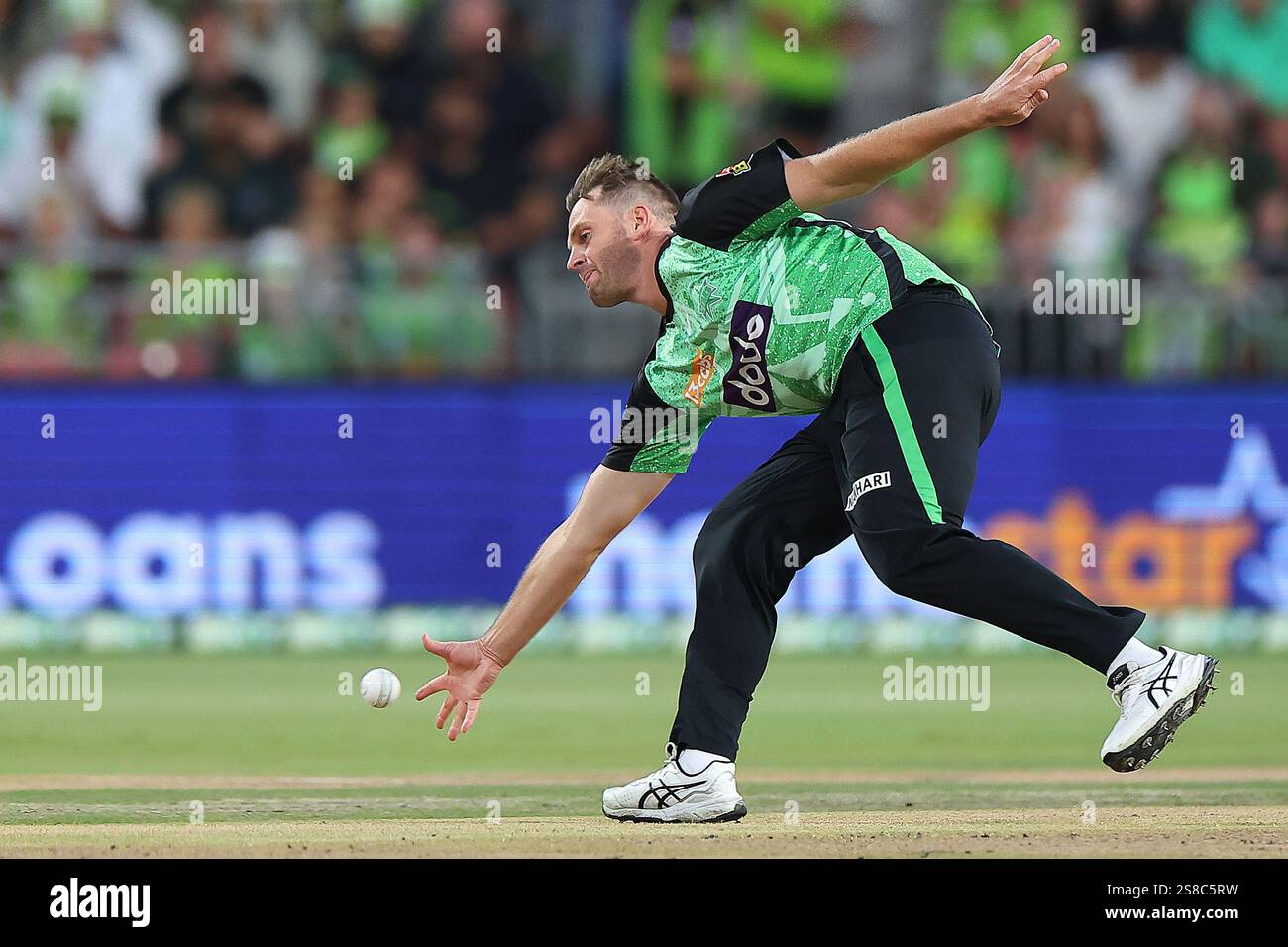 Sydney, Australia. 22nd Jan, 2025. Mark Steketee of the Stars fields ...
