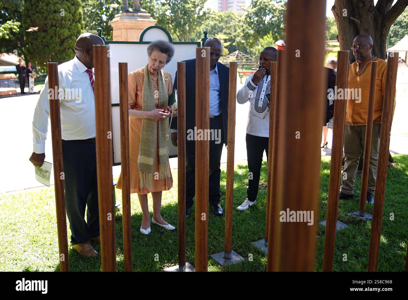 The Princess Royal views the new Labour Corps Memorial at the ...